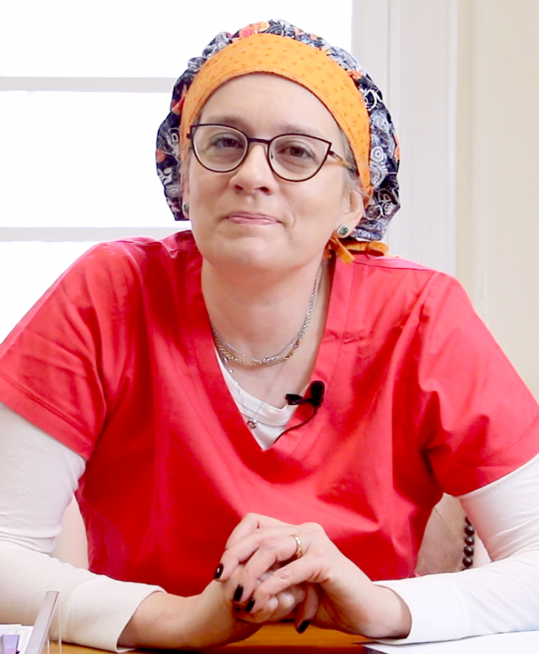 A Doutora – Dra. Christiane Curci Regis